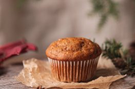 Removing Muffins stuck in the Pan - Beat Bake Eat